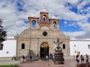 Riobamba Ecuador Travel Guide: Best Things to Do + Day Trips